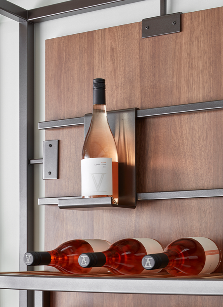 Five Vineyard - Ewert Leaf